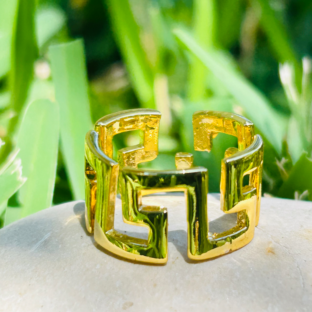 Meander Ring – YIAYIASMARKET
